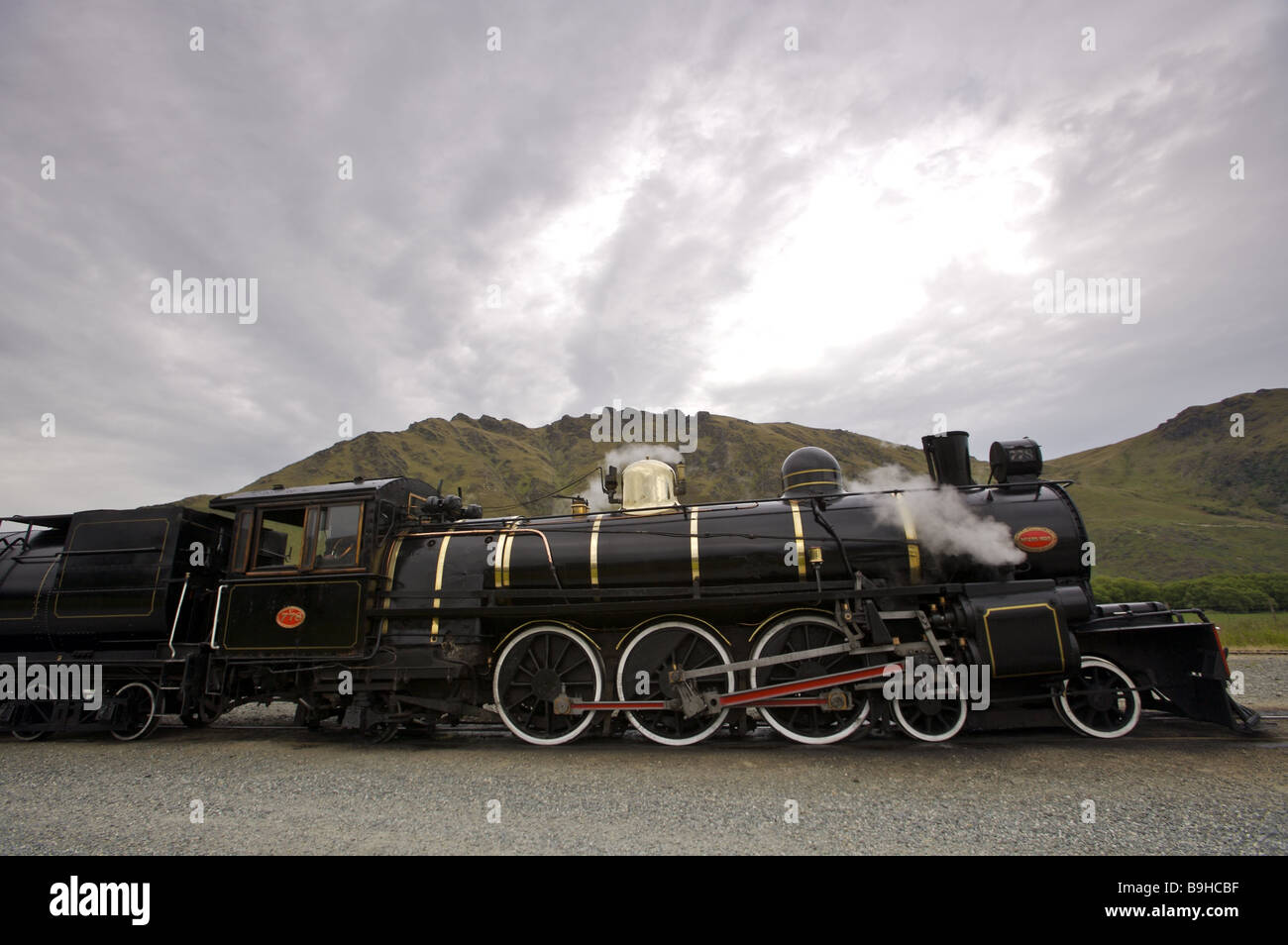 New Zealand South-island Central Otago Fairlight station train steam ...