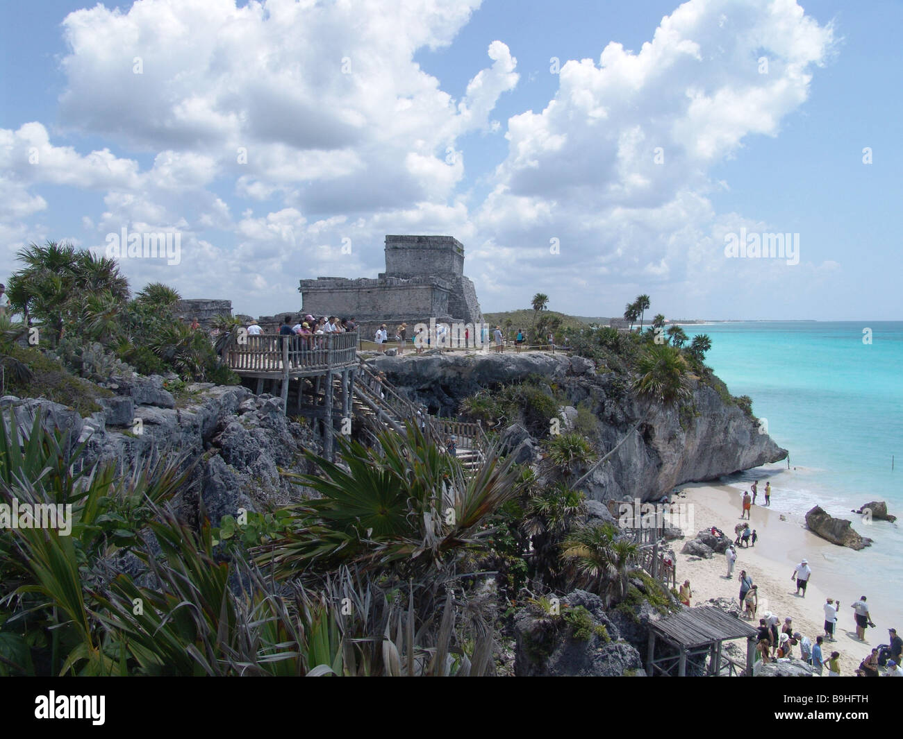 Mexico Yucatan lake coast Tulum temple-installation ruins maya-culture ...