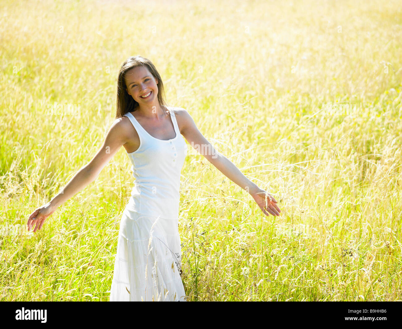 Walking field hi-res stock photography and images - Alamy