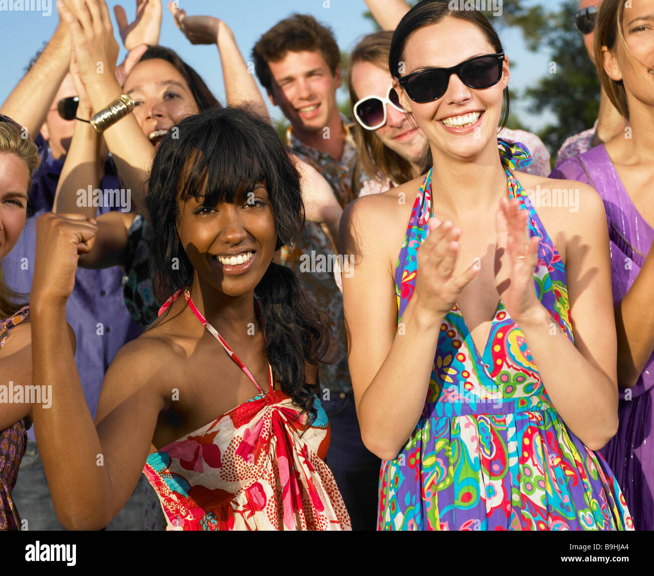People clapping hands and smiling Stock Photo - Alamy People clapping hands and smiling Stock Photo - Alamy