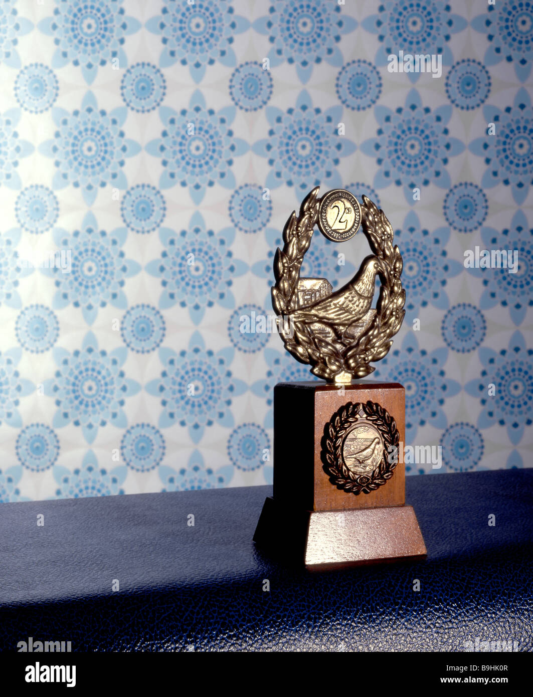 Trophy bird hi-res stock photography and images - Alamy