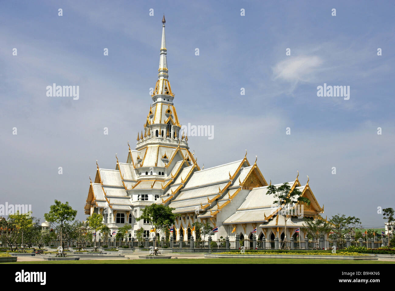 Thailand Chachoengsao wat sothorn Stock Photo - Alamy