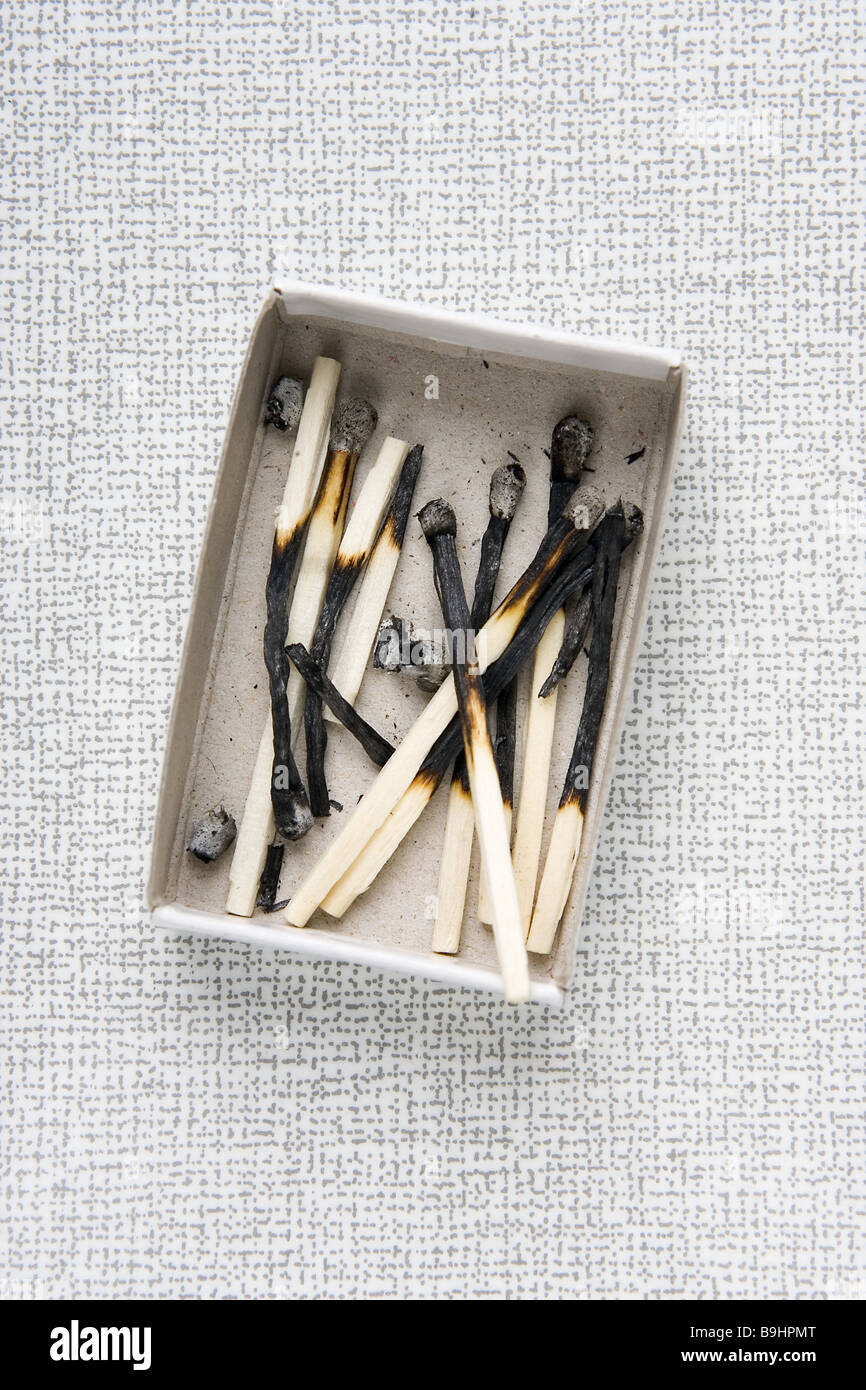 Box matches hi-res stock photography and images - Alamy