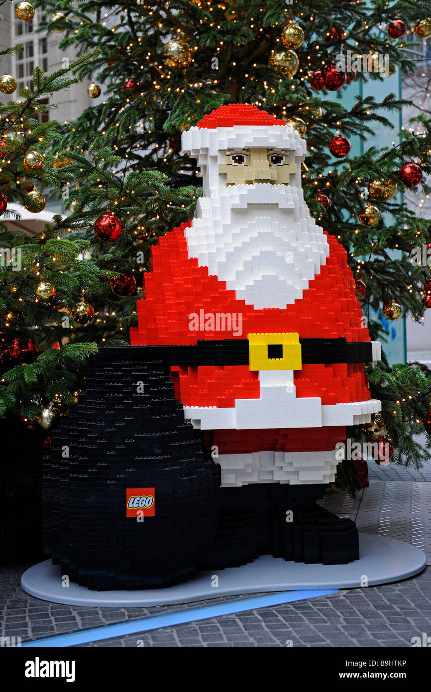 Father Christmas made of Lego bricks Stock Photo - Alamy
