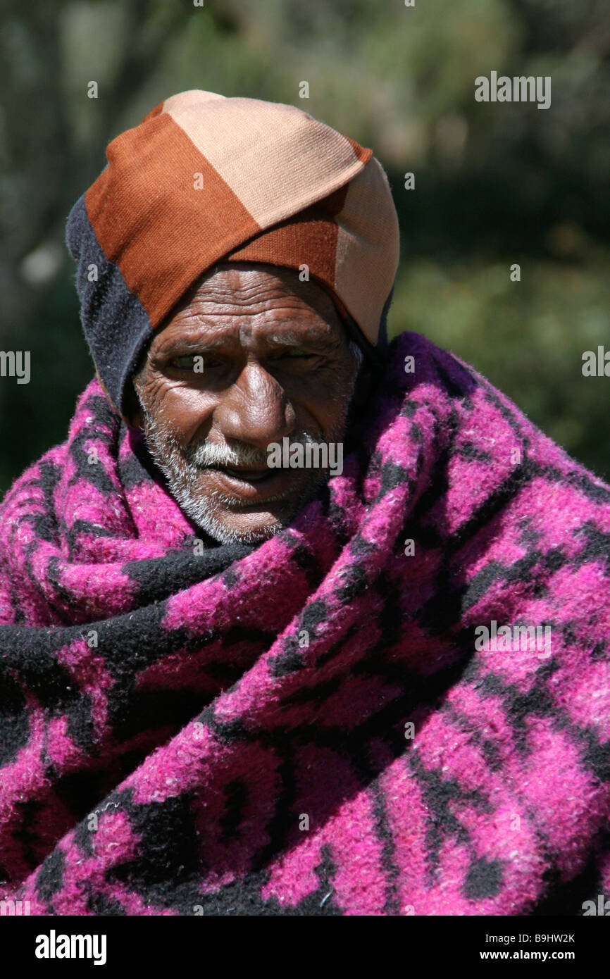 Toda tribe hi-res stock photography and images - Alamy