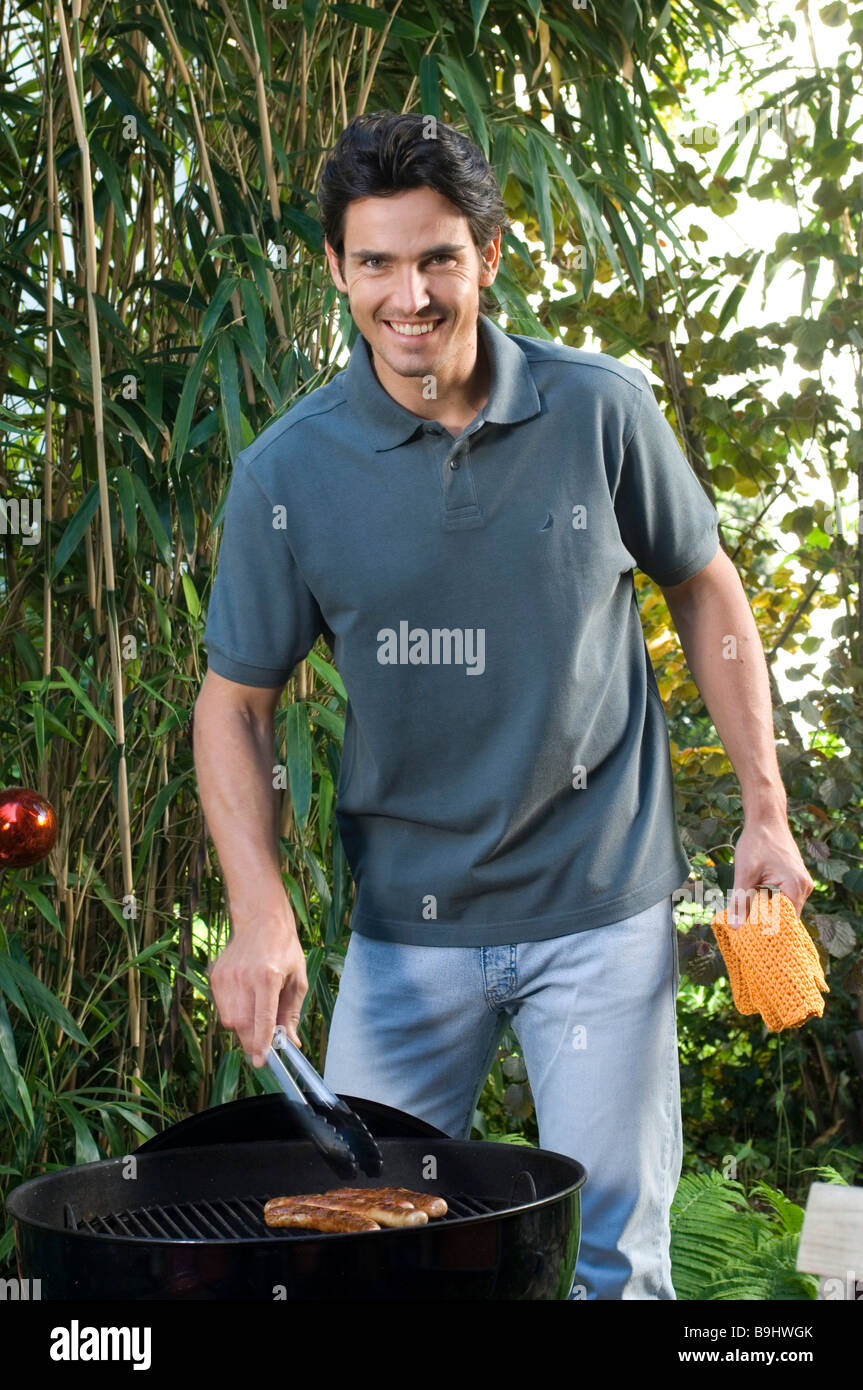 Barbecued barbecuing hi-res stock photography and images - Alamy