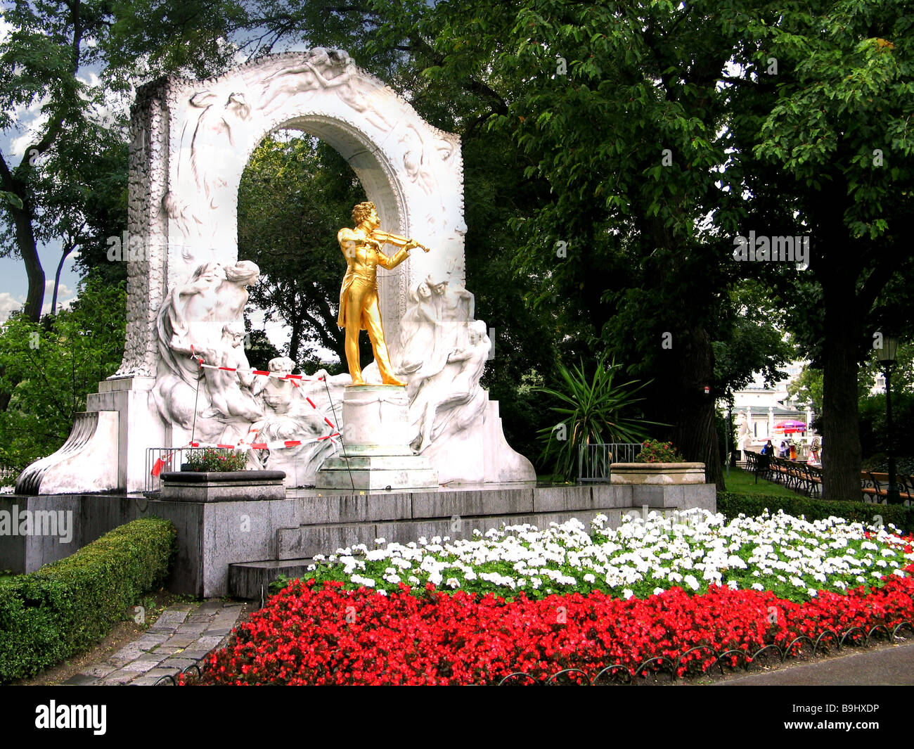 Johann Strauss Monument, Vienna Stock Photo - Alamy