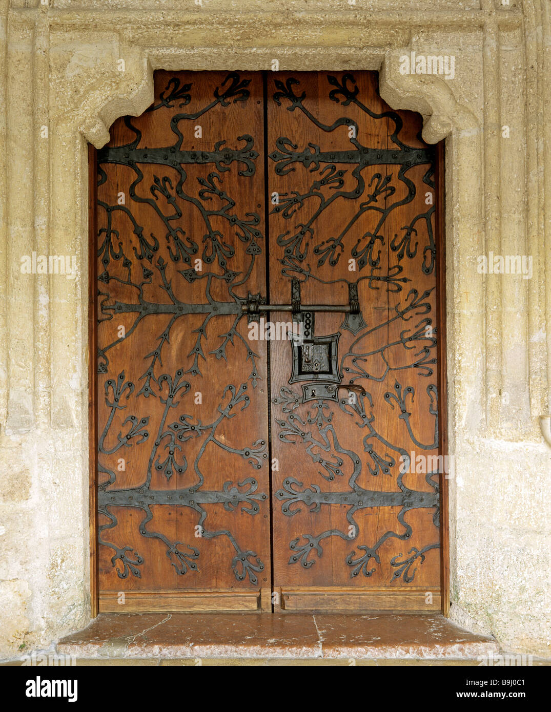 Stone entrance gate hi-res stock photography and images - Alamy