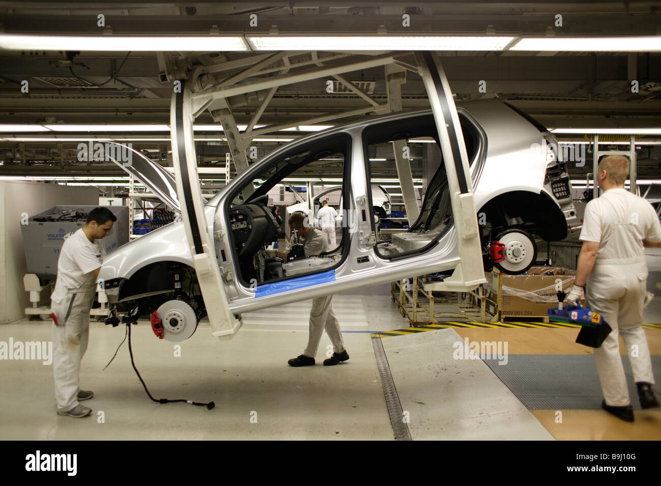 Golf car production, VW Werk Wolfsburg, VW car factory Wolfsburg, Lower ...
