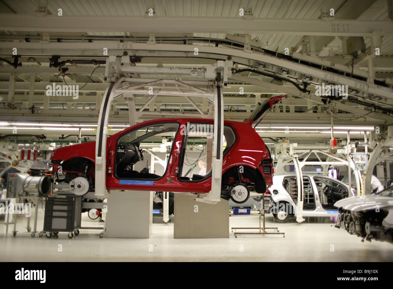 Golf car production, VW Werk Wolfsburg, VW car factory Wolfsburg, Lower ...