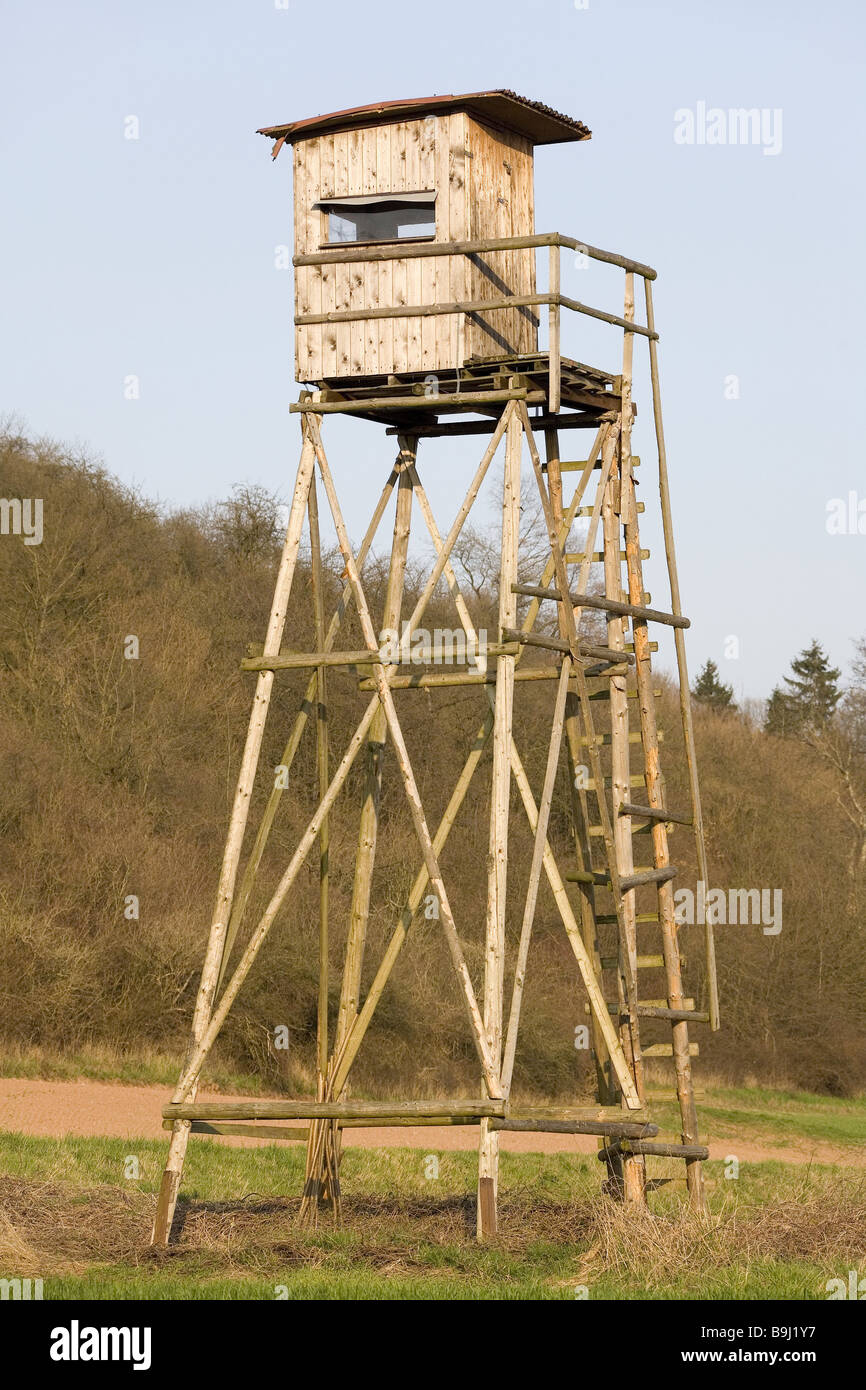 Hunter-perch hunter-stand perch wood-construction symbol supervision ...