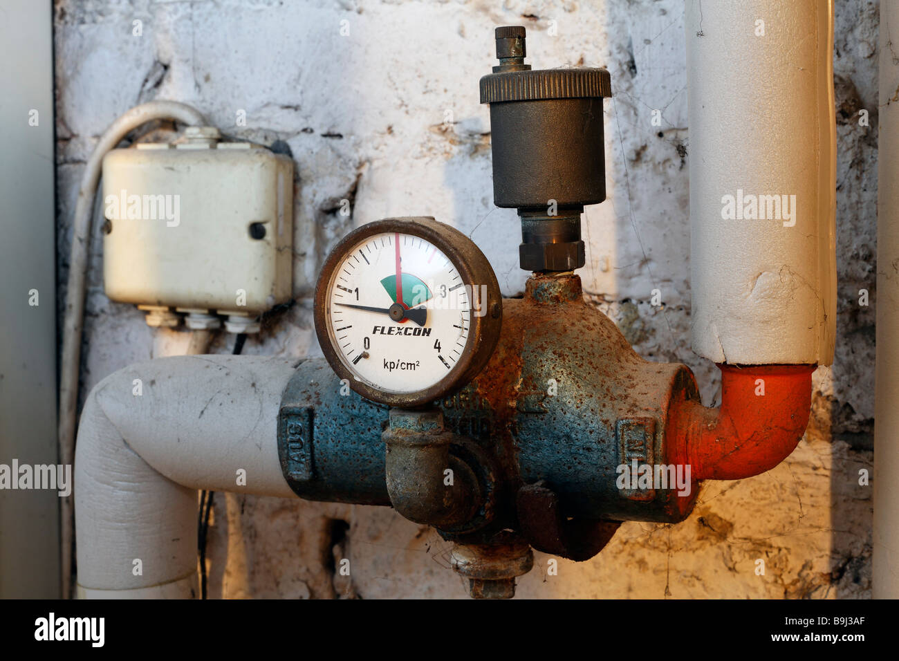 Gas manometer pipeline hi-res stock photography and images - Alamy