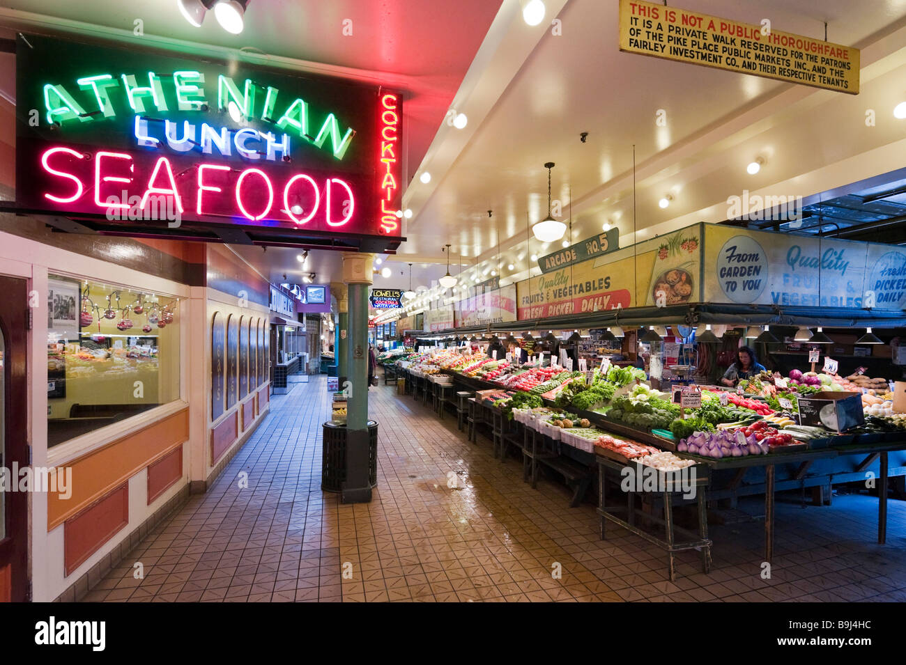 Athenian seafood pike place hi-res stock photography and images - Alamy