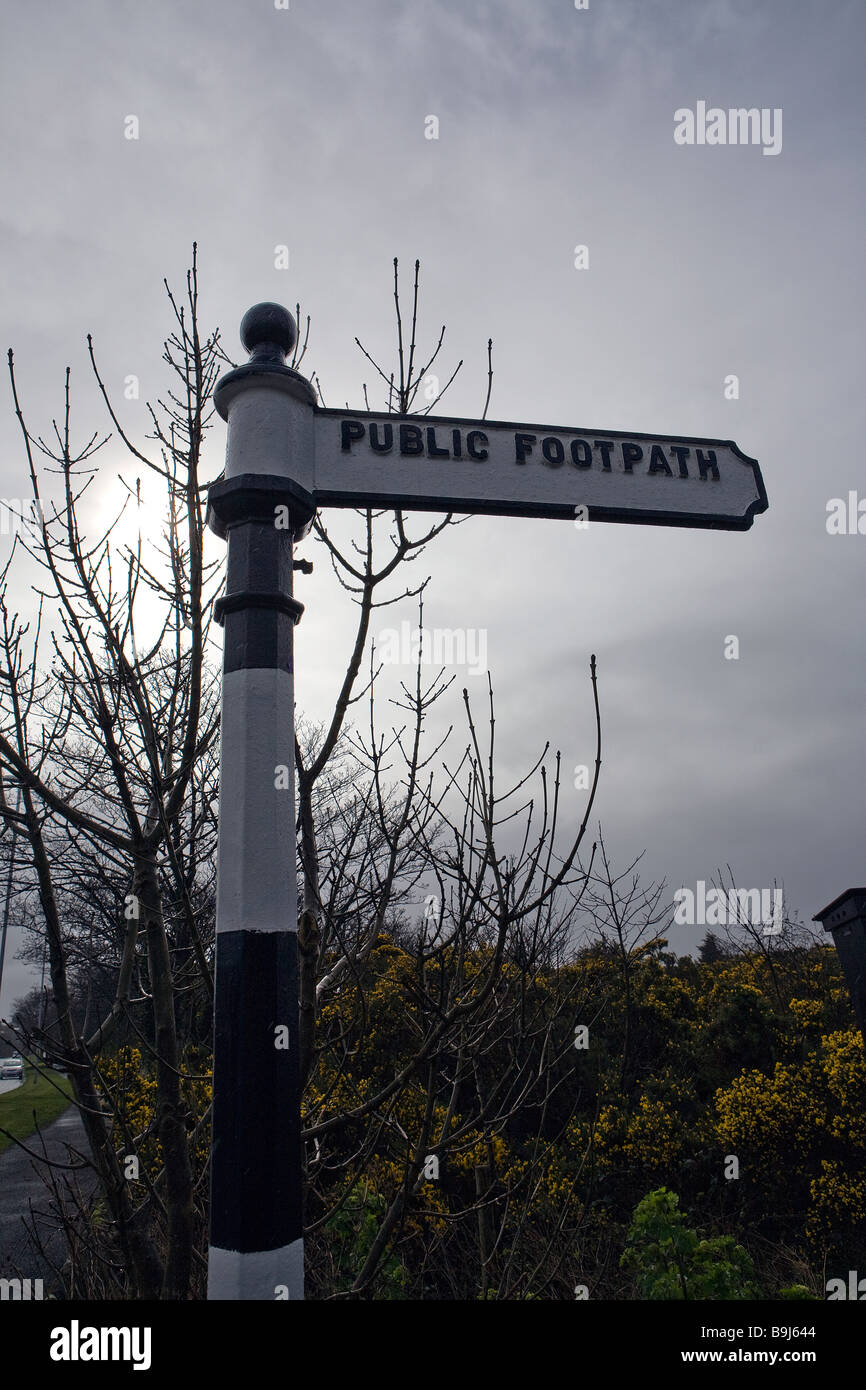 Wirral way footpath hi-res stock photography and images - Alamy