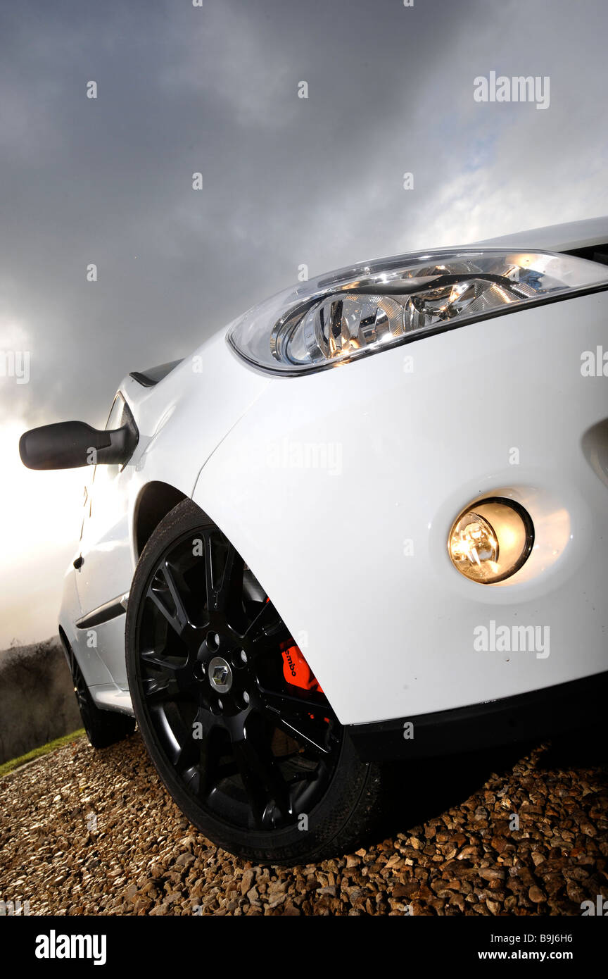 FRONT FOG LIGHTS AFTER WASHING ON A SPORTS SUPER MINI CAR UK Stock ...