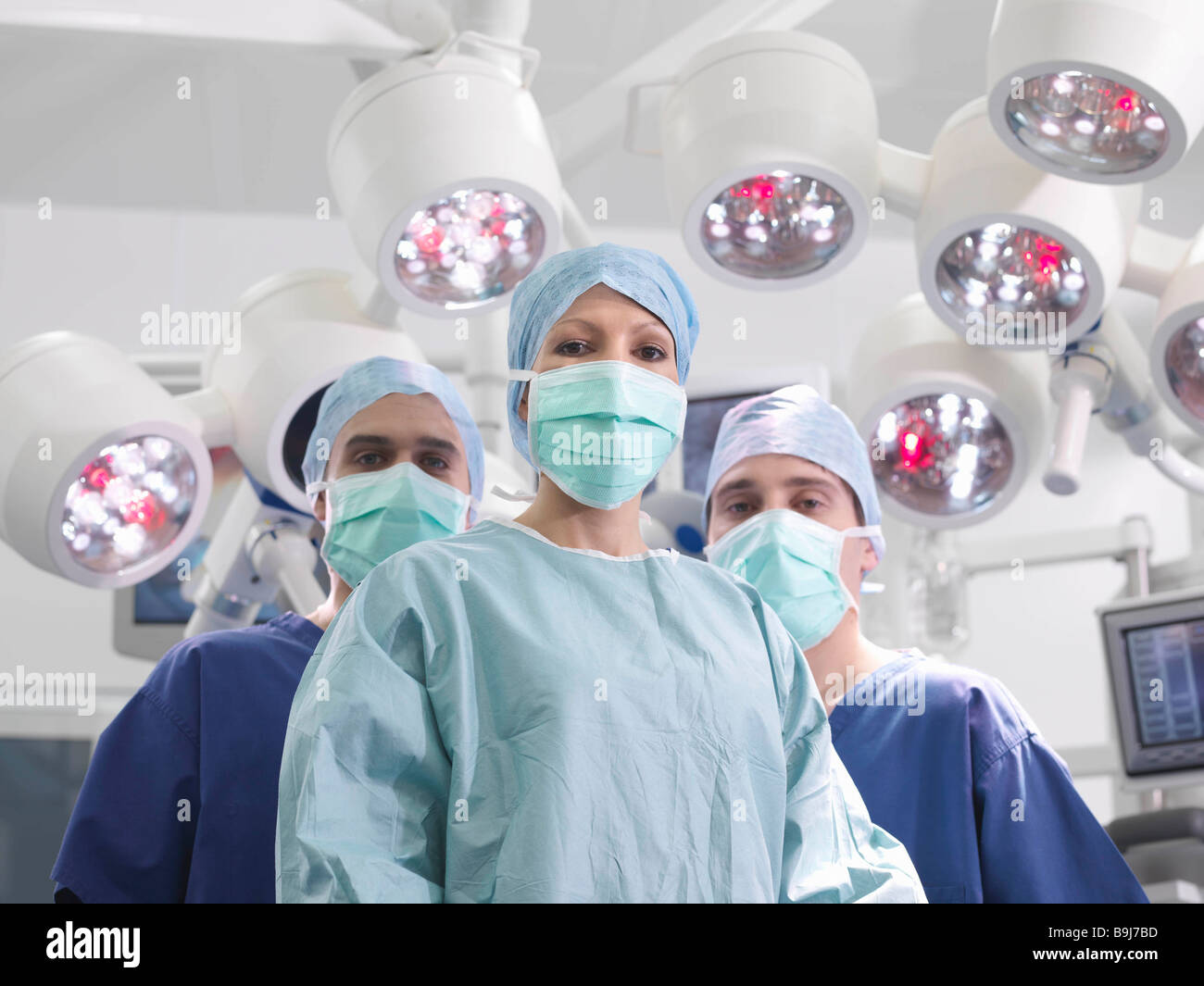 Theatre hospital nurse High Resolution Stock Photography and Images - Alamy