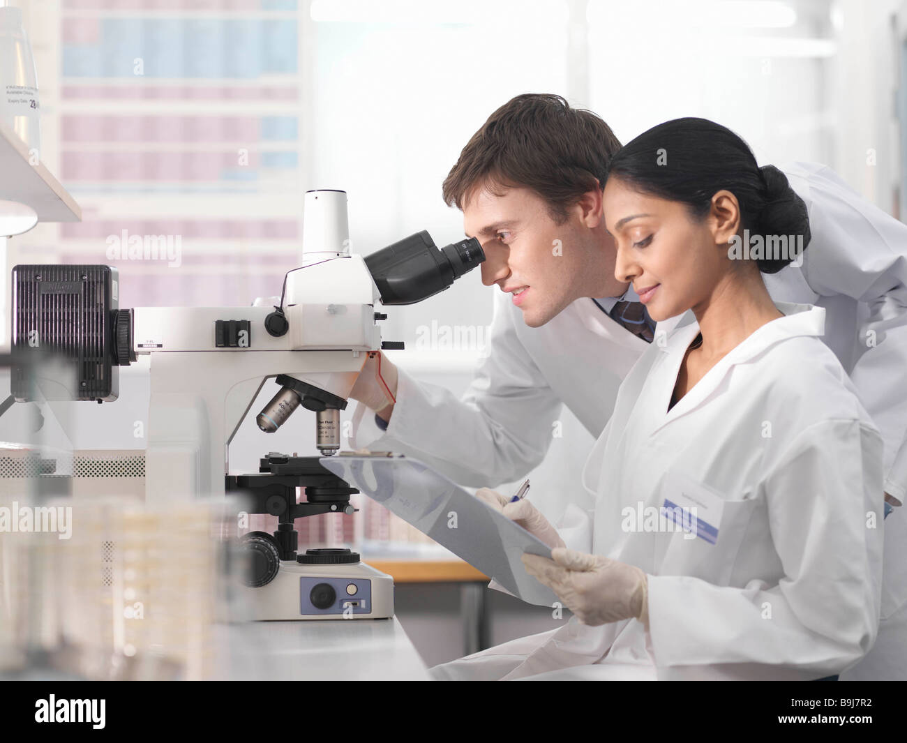 Indian lab technicians hi-res stock photography and images - Alamy