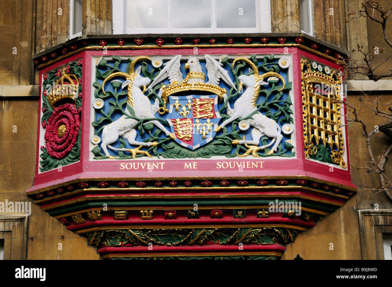 University of cambridge crest hi-res stock photography and images - Alamy