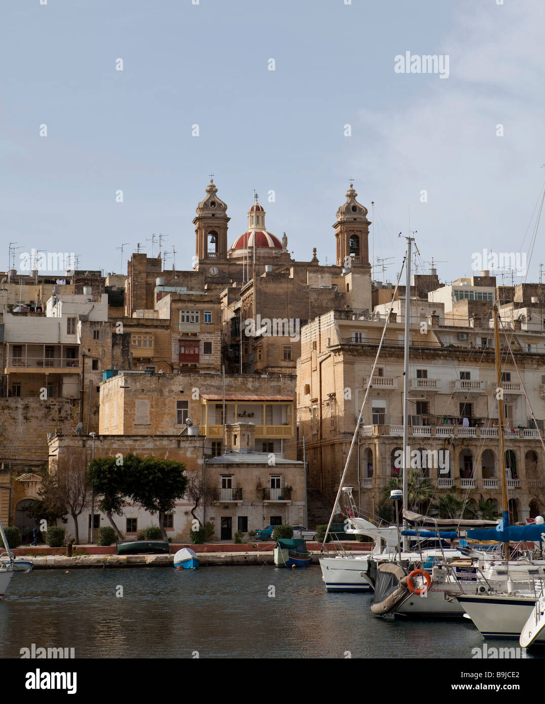 Senglea church hi-res stock photography and images - Alamy