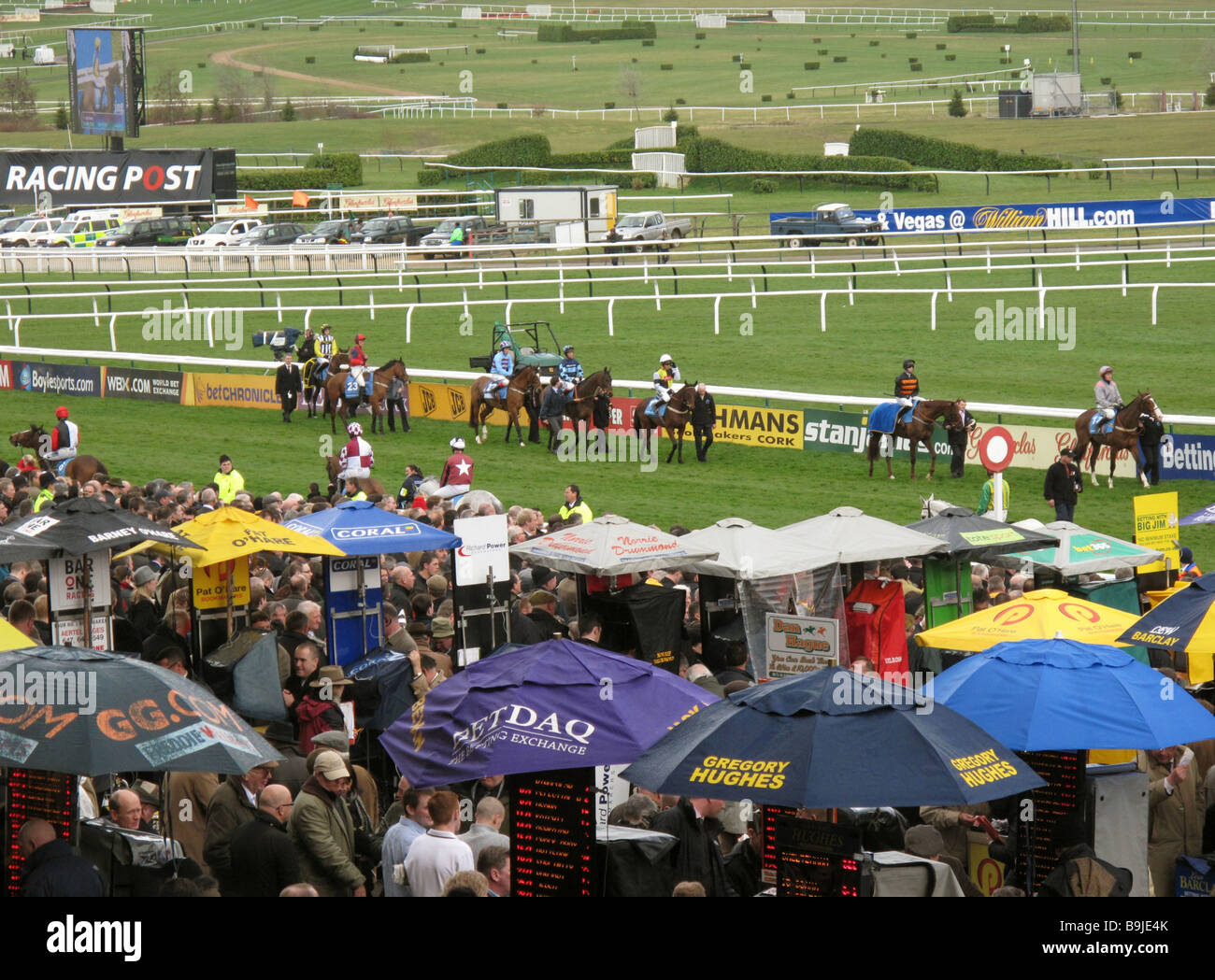 Hurdle at cheltenham race course hi-res stock photography and images ...