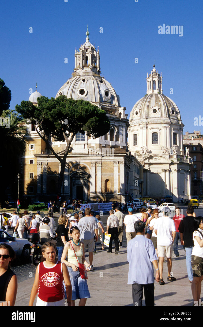 Rome two domes hi-res stock photography and images - Alamy