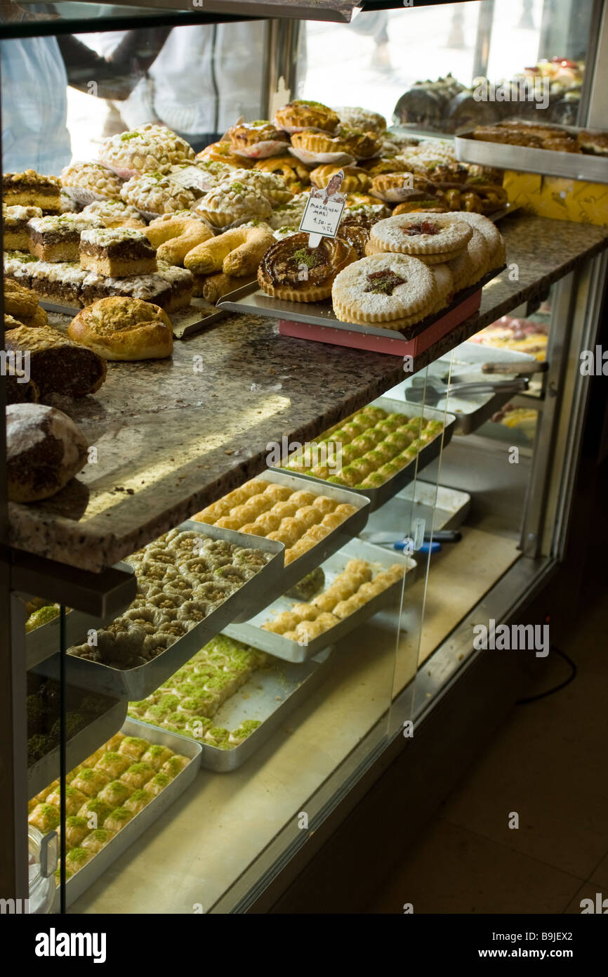 Turkish pastries and sweets, Istanbul Stock Photo - Alamy