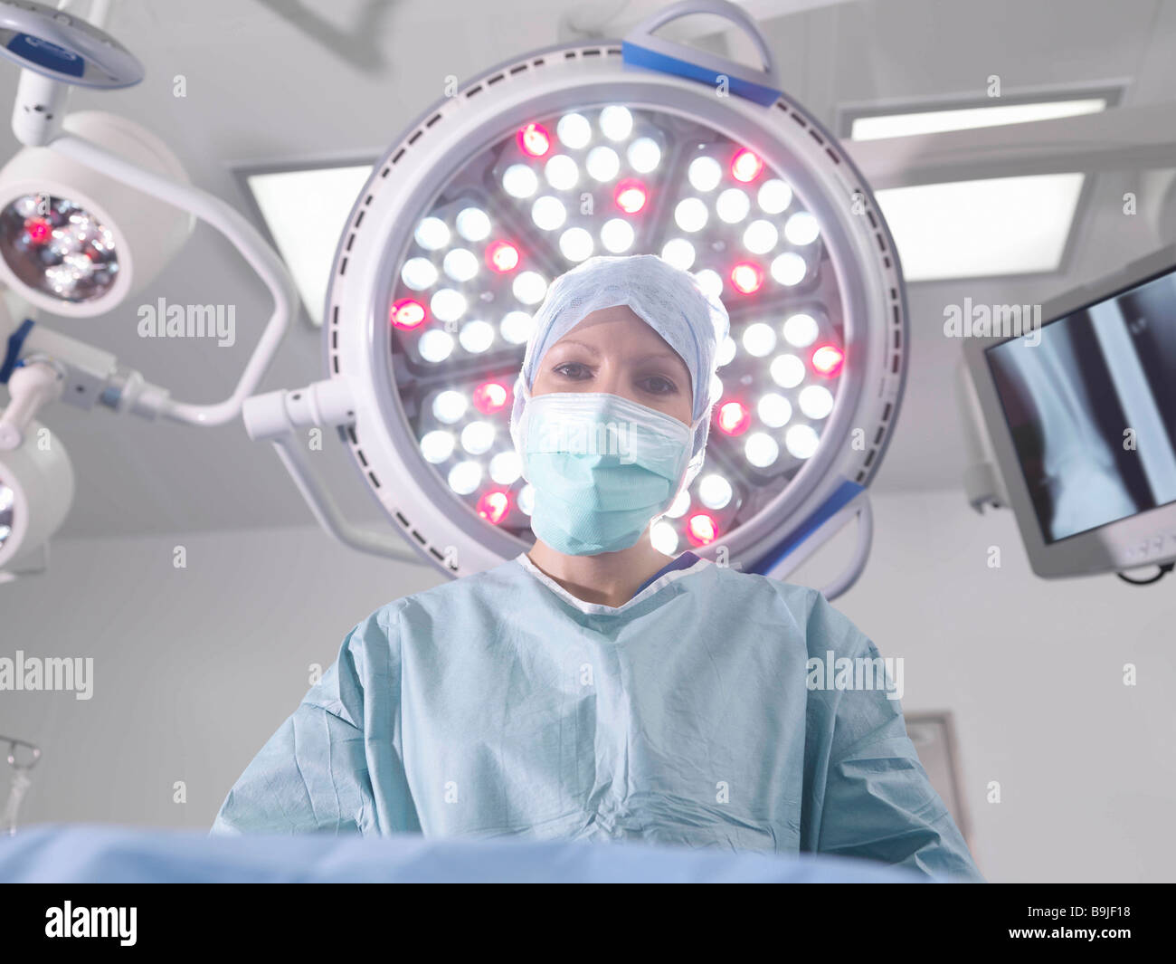 Operating room camera hi-res stock photography and images - Alamy