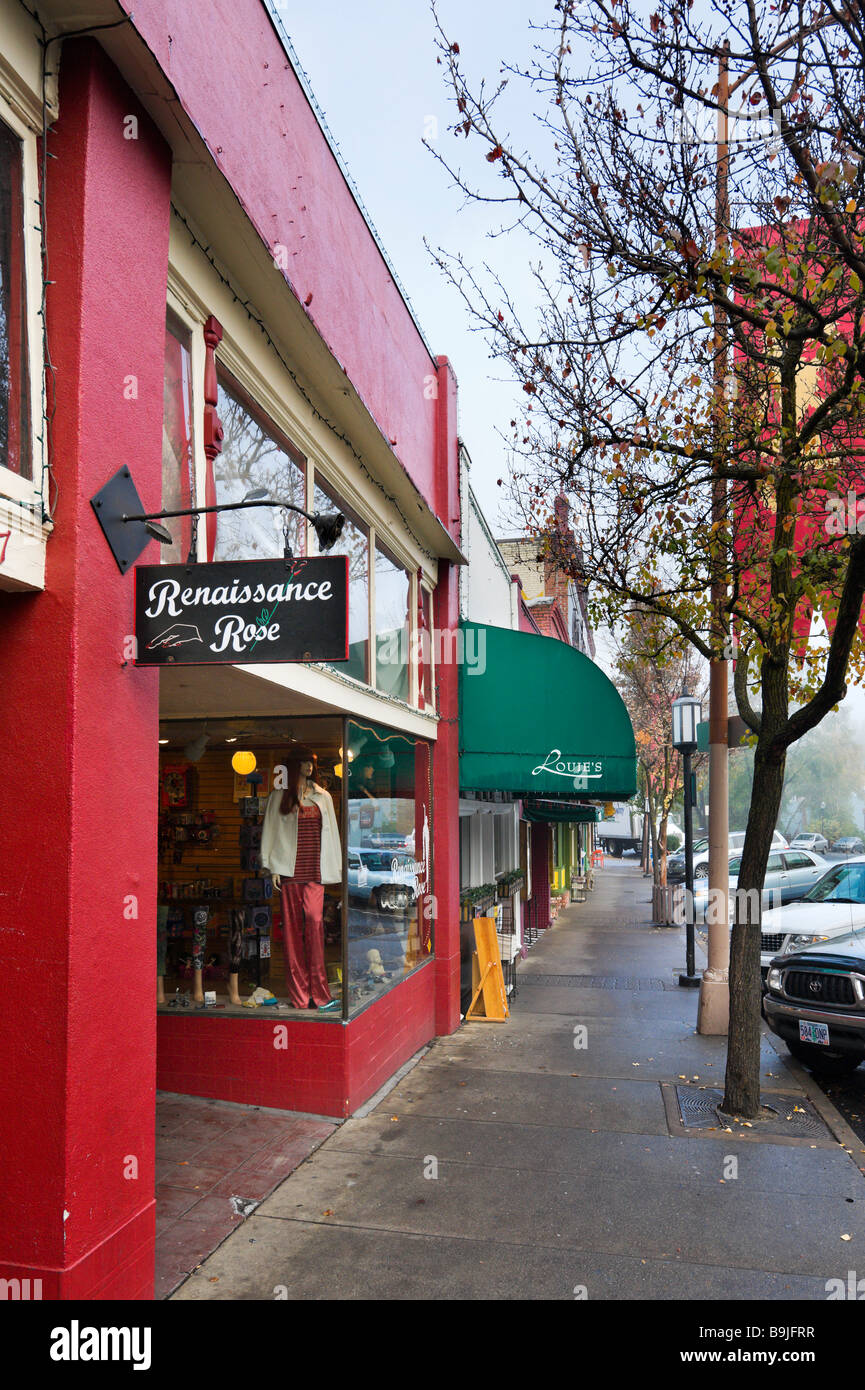 Local shops in the historic town centre, Ashland, Southern Oregon, West ...