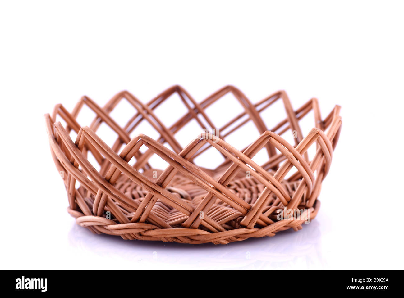 Empty baskets hi-res stock photography and images - Alamy