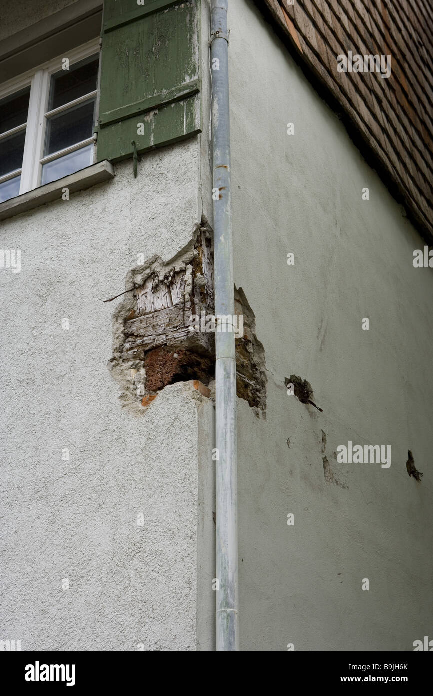 House outside detail corner damages broken old old building ...