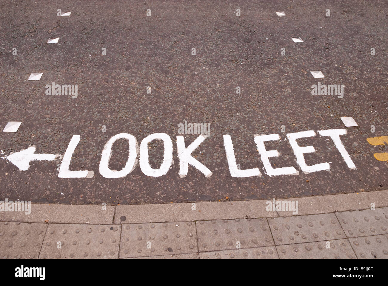 Badly spelt sign hi-res stock photography and images - Alamy