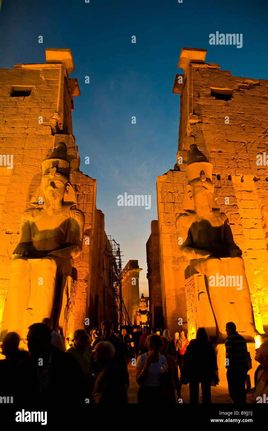 Entrance luxor temple egypt hi-res stock photography and images - Alamy