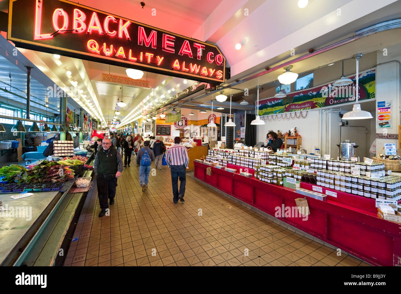 Downtown shop stalls hi-res stock photography and images - Alamy
