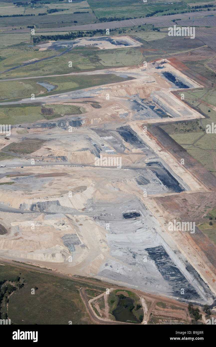 Coal mine australia aerial hi-res stock photography and images - Alamy