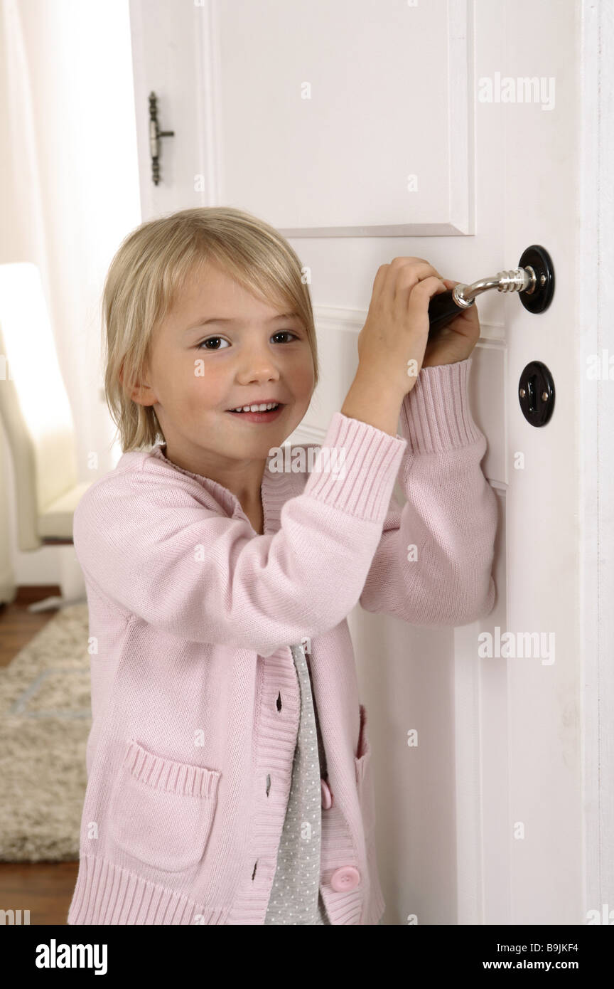 girl room-door open smiling Stock Photo - Alamy