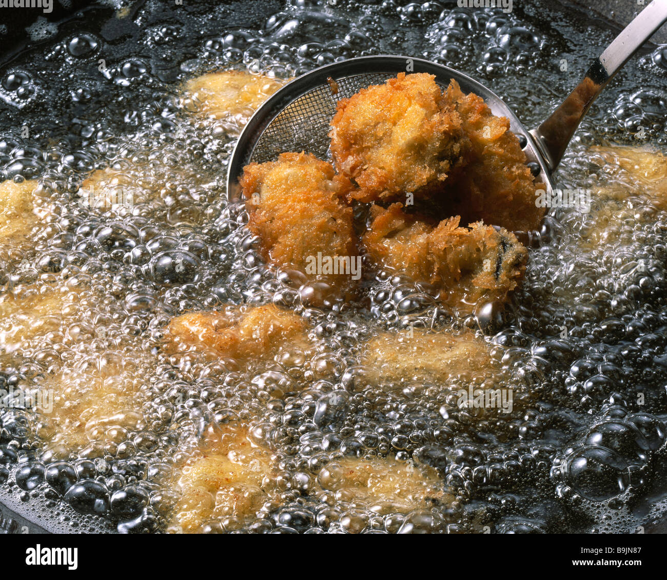 Deep fried dish hi-res stock photography and images - Alamy