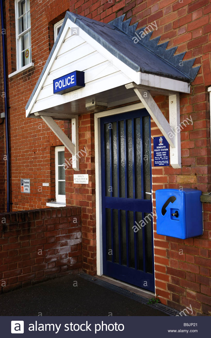 Emergency Phone Stock Photos & Emergency Phone Stock Images - Alamy