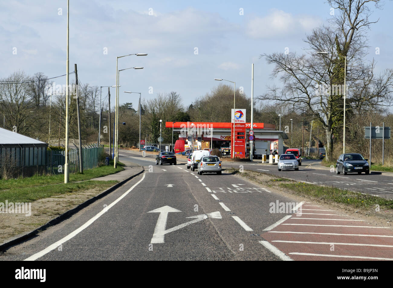 Uk petrol station hi-res stock photography and images - Alamy