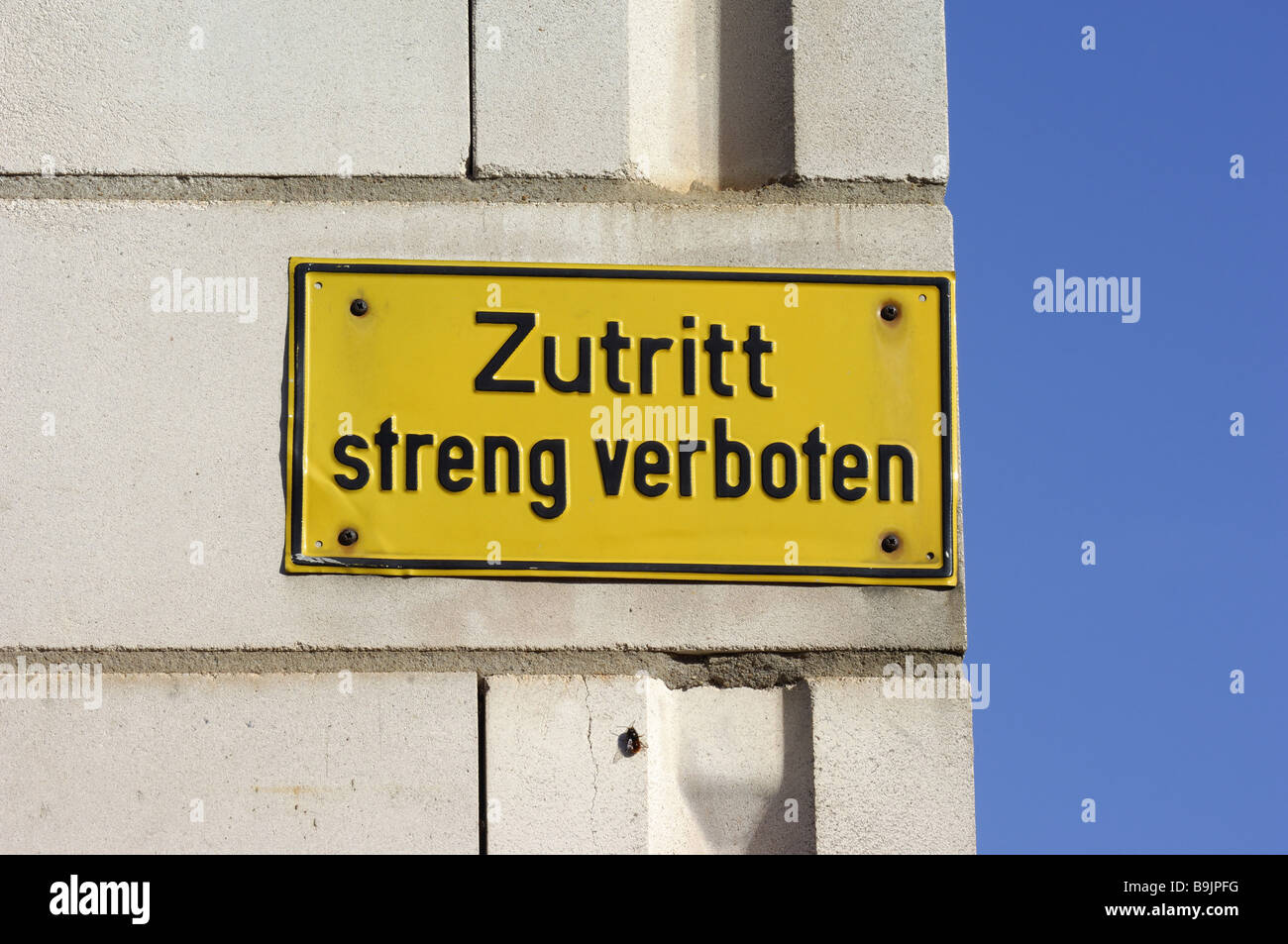 Strictly forbidden hi-res stock photography and images - Alamy