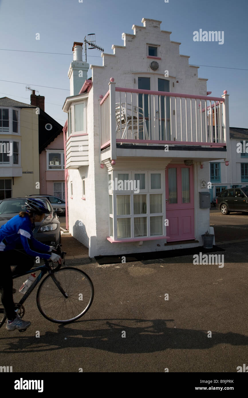 A tiny beach front house called Fantasia, Aldeburgh, Suffolk, England ...