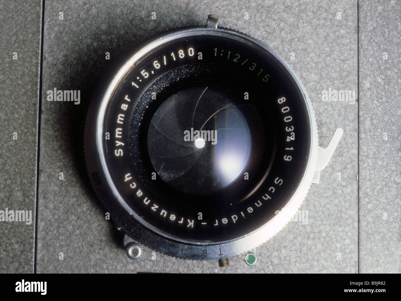 Shutter stop board hi-res stock photography and images - Alamy