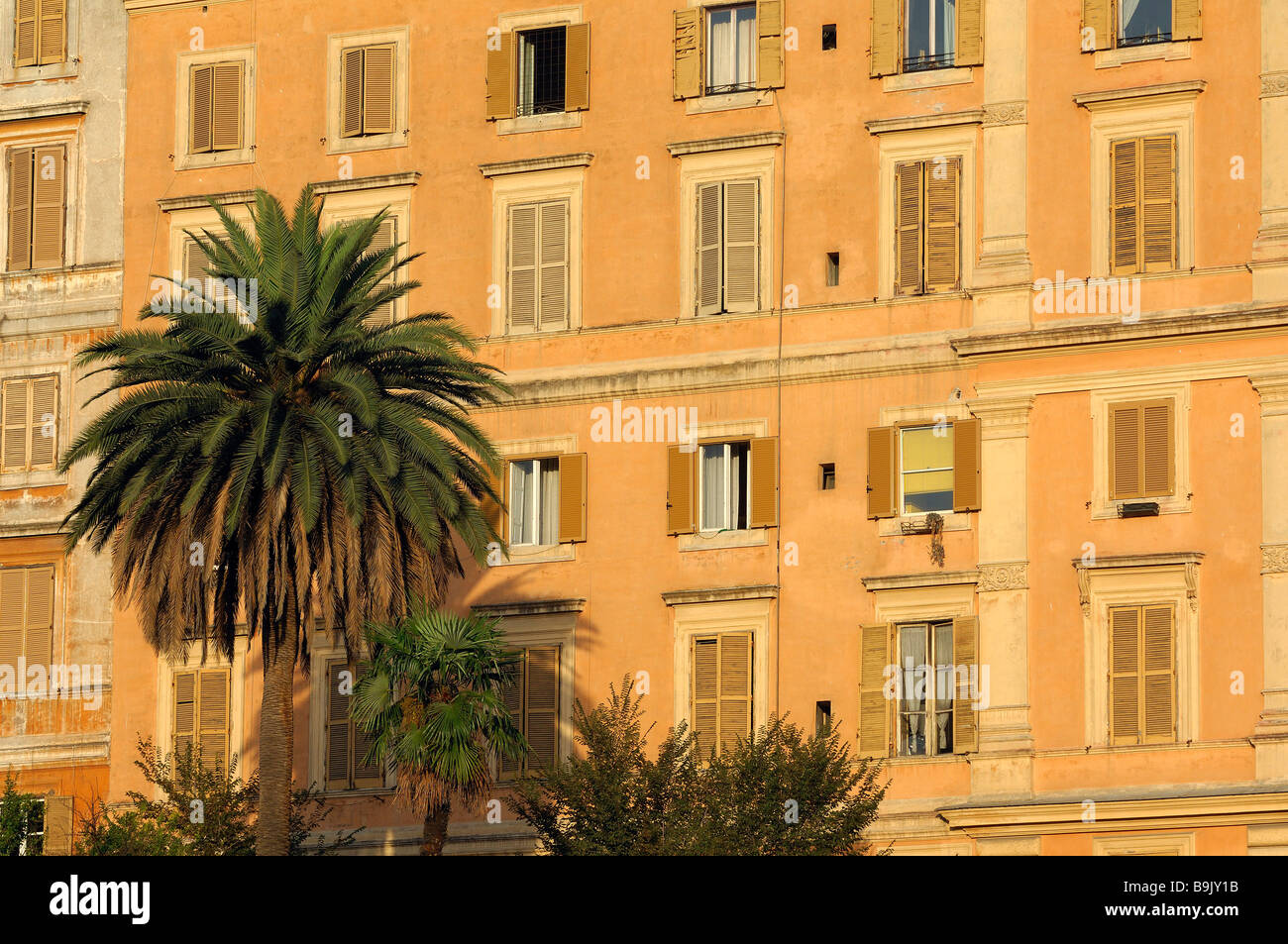 Esquilin rome hi-res stock photography and images - Alamy