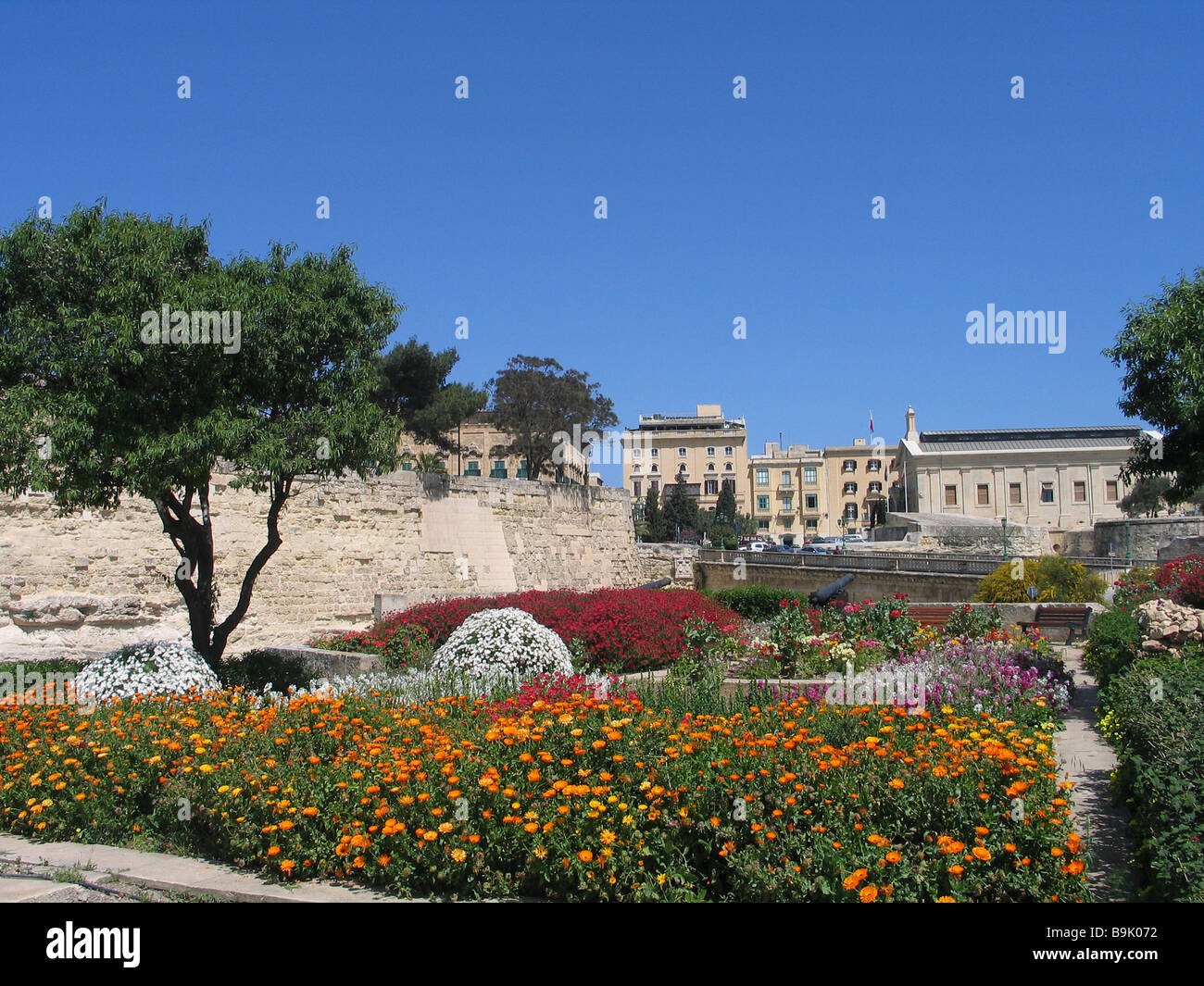 Government buildings valletta hi-res stock photography and images - Alamy