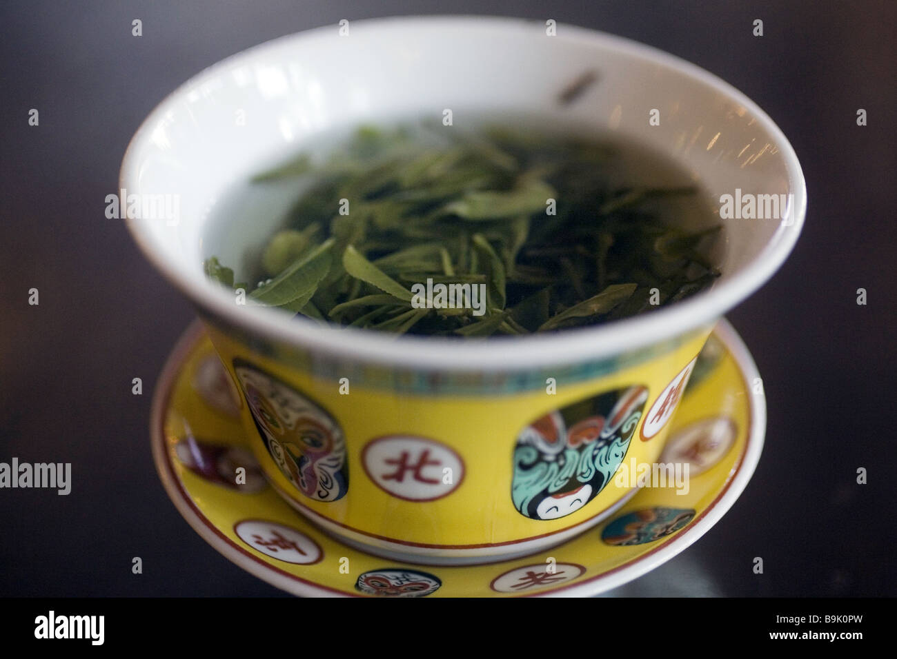 China tea house hi-res stock photography and images - Alamy