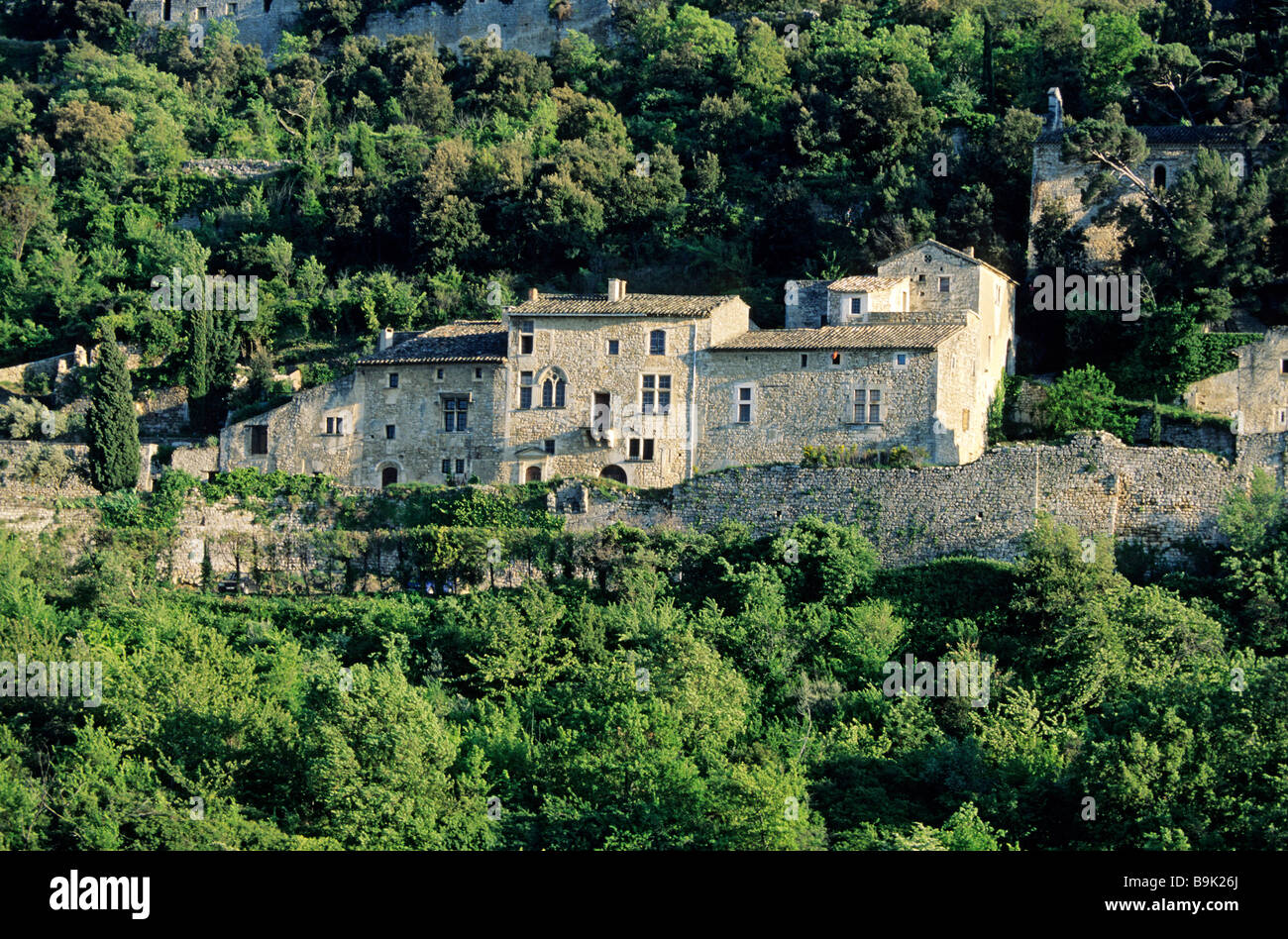 France, Vaucluse, Luberon, Oppede le Vieux Stock Photo - Alamy