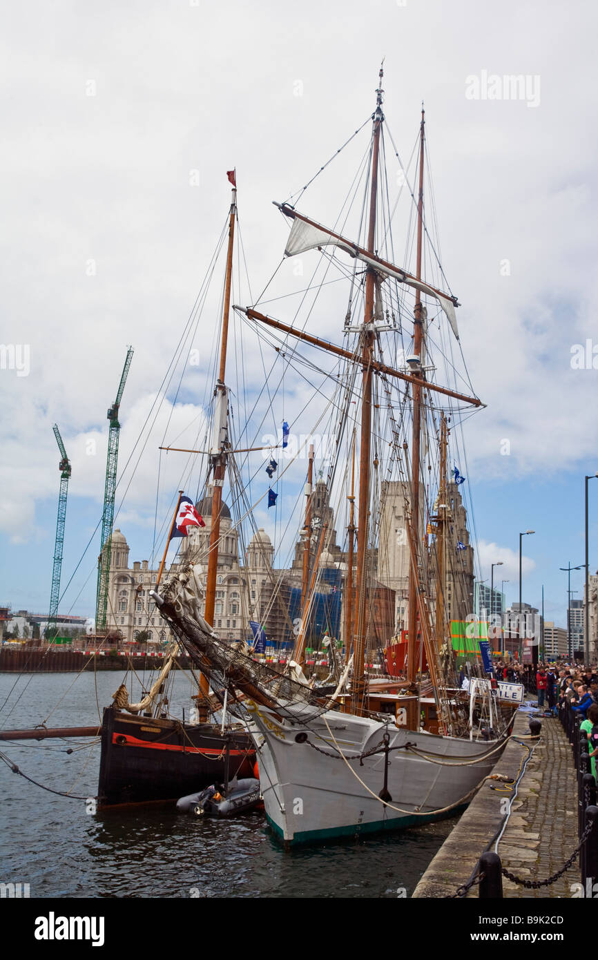 Tall ships albert dock liverpool hi-res stock photography and images ...