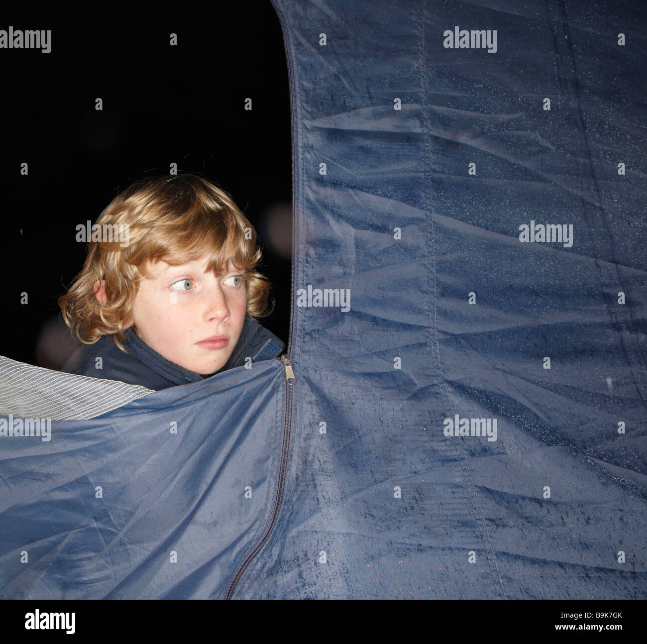 Boy camping tent night hi-res stock photography and images - Alamy