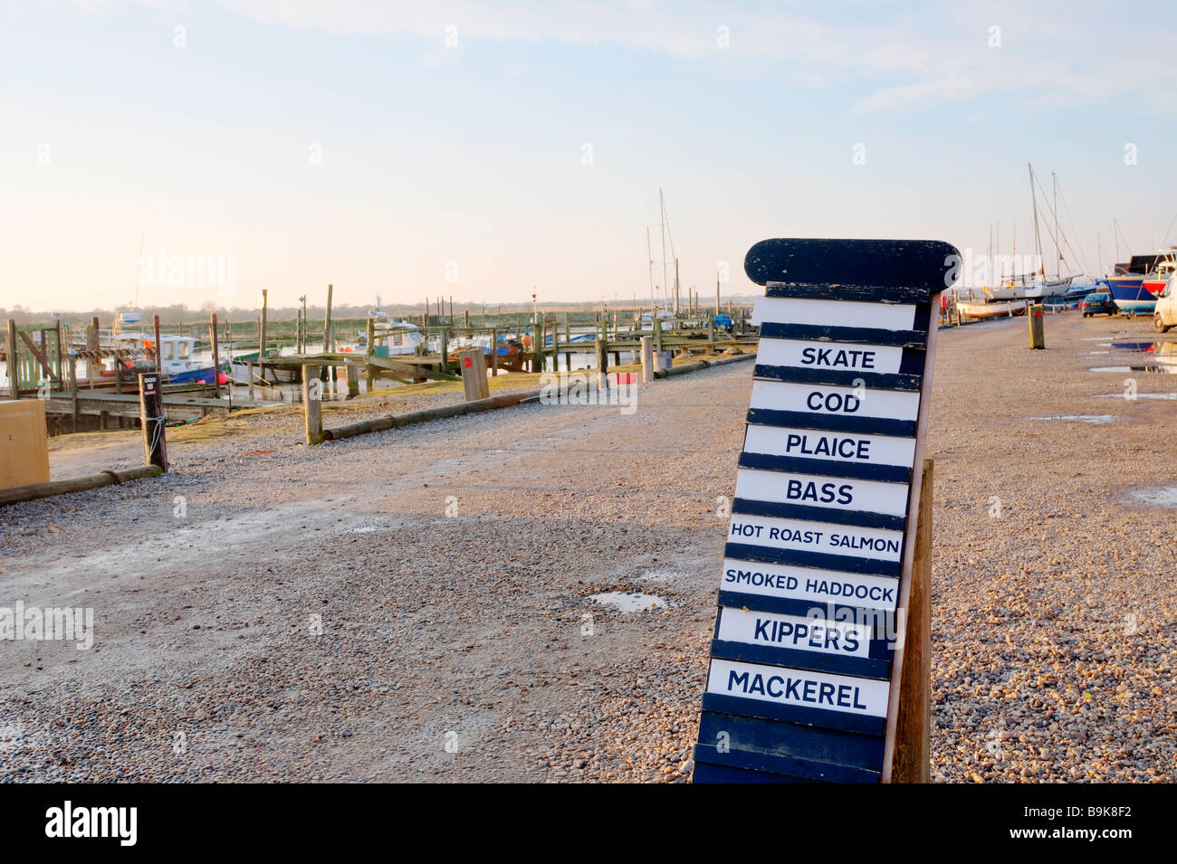Fresh fish sign outside a shop in Southwold harbour showing Skate, Cod ...