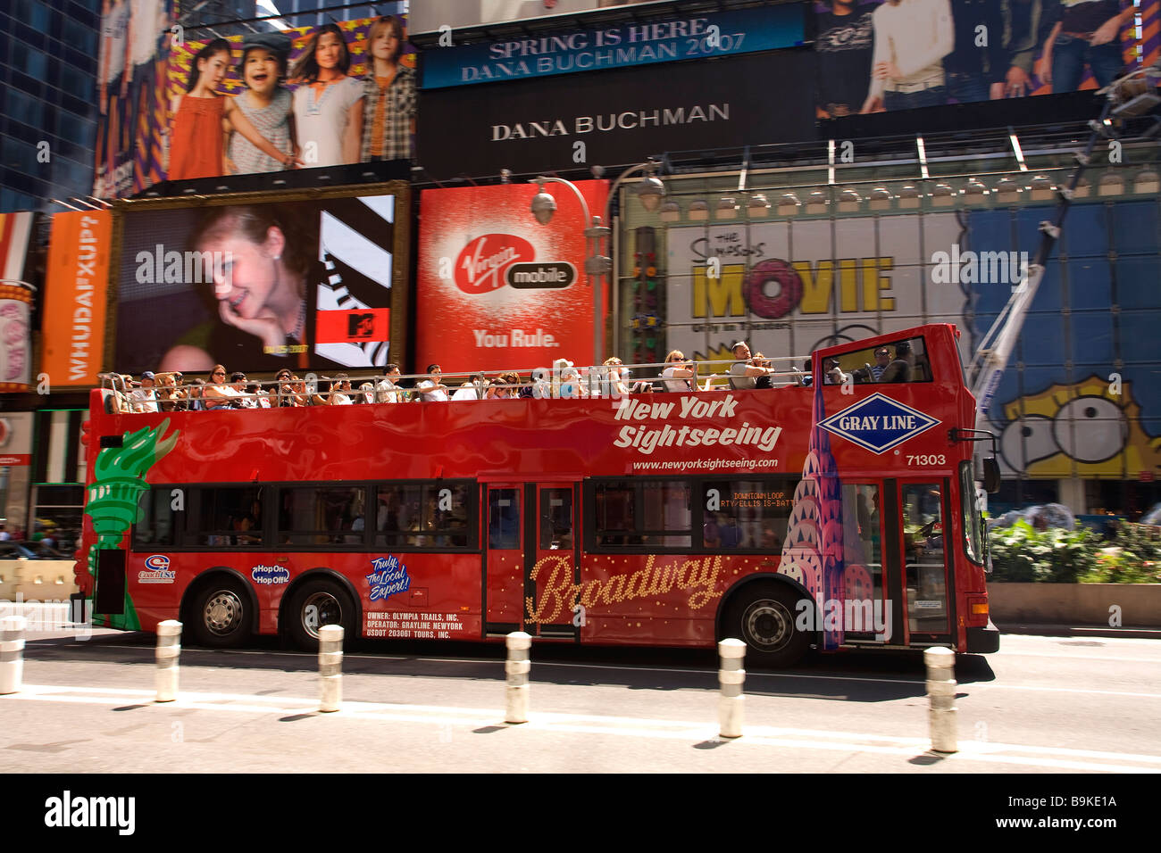 United States, New York, Manhattan, Theater district, bus trip on ...
