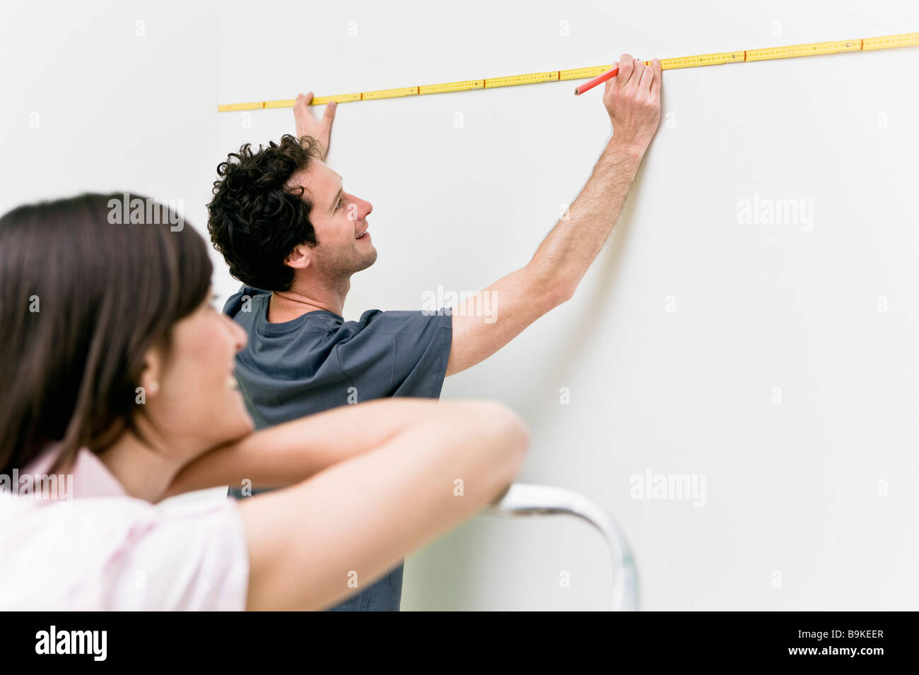 Short Long Pencil High Resolution Stock Photography and Images - Alamy